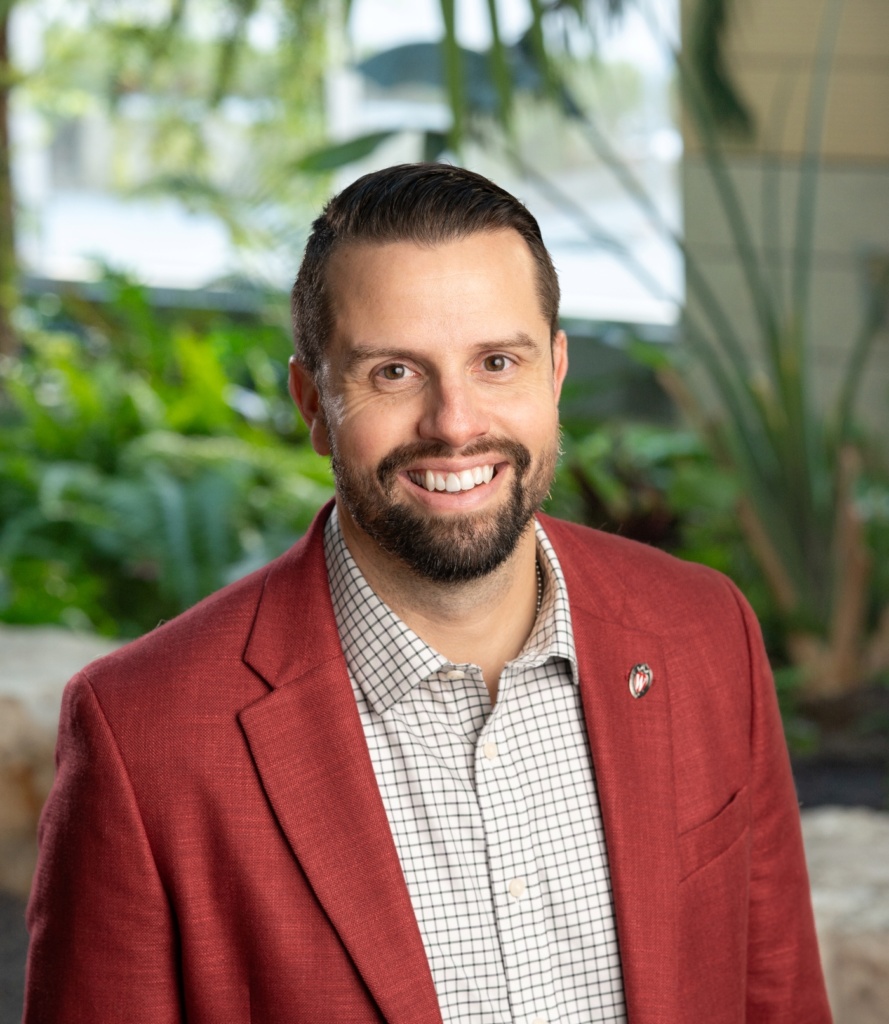 Hines, Justin - School of Computer, Data & Information Sciences